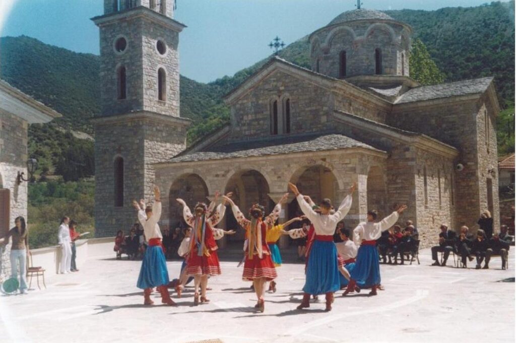 Πρόσκλησις εις Ιεράν Πανήγυριν Αγ. Νέου Οσιομάρτυρος Παύλου Αροάνια ...